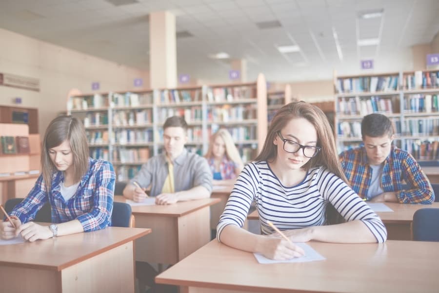 11 Strategies to Help Manage Test Anxiety in College - College Girl Smarts
